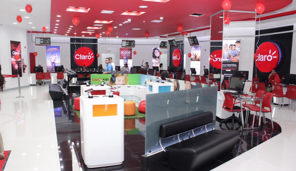 Claro abre en Costa Rica primera tienda con formato de experiencias ...