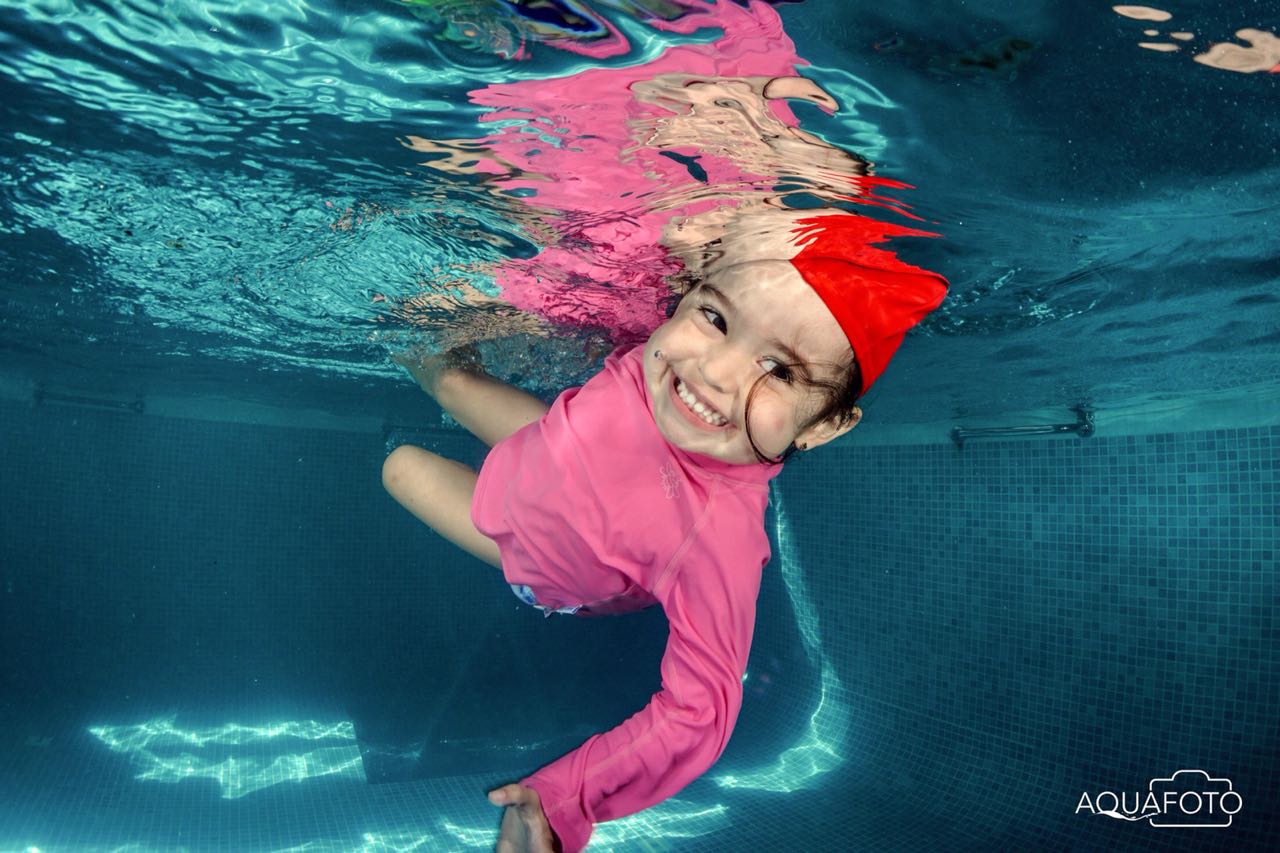 Natación: Sistema enseña a bebés, a partir de los dos meses, técnica ...